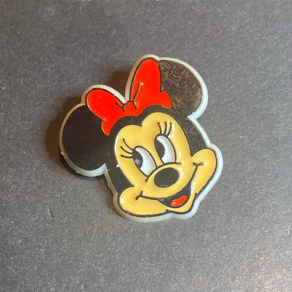 Disney | Jewelry | Vintage Disneys Minnie Mouse Lapel Pin | Poshmark